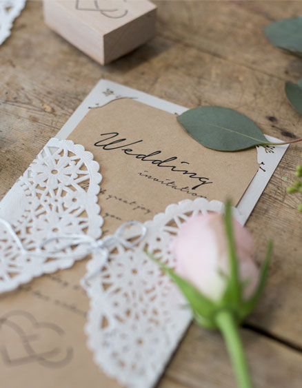 Lav selv invitationer til Deres fest | Søstrene Grene