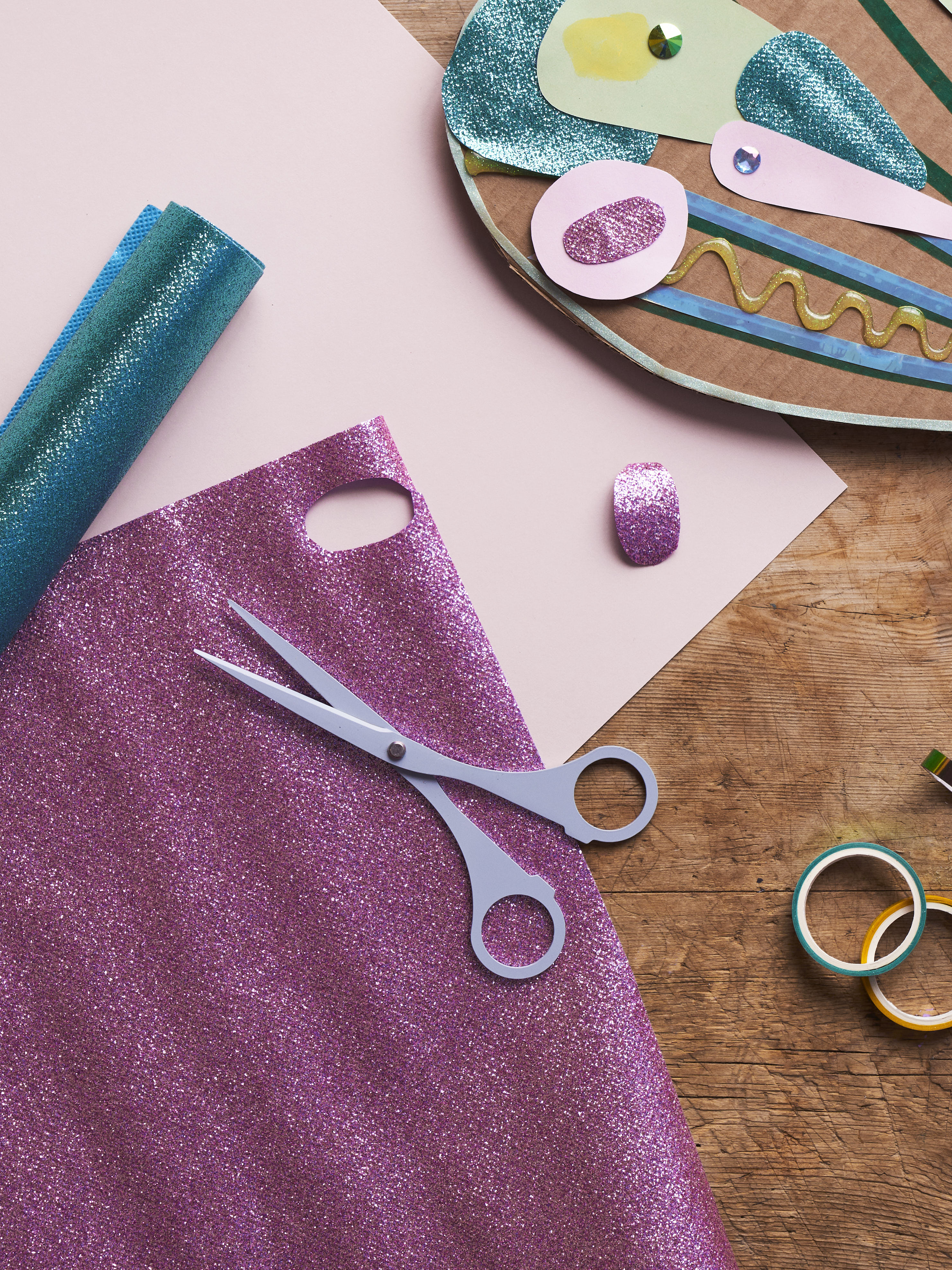 Adventurous costumes | Søstrene Grene